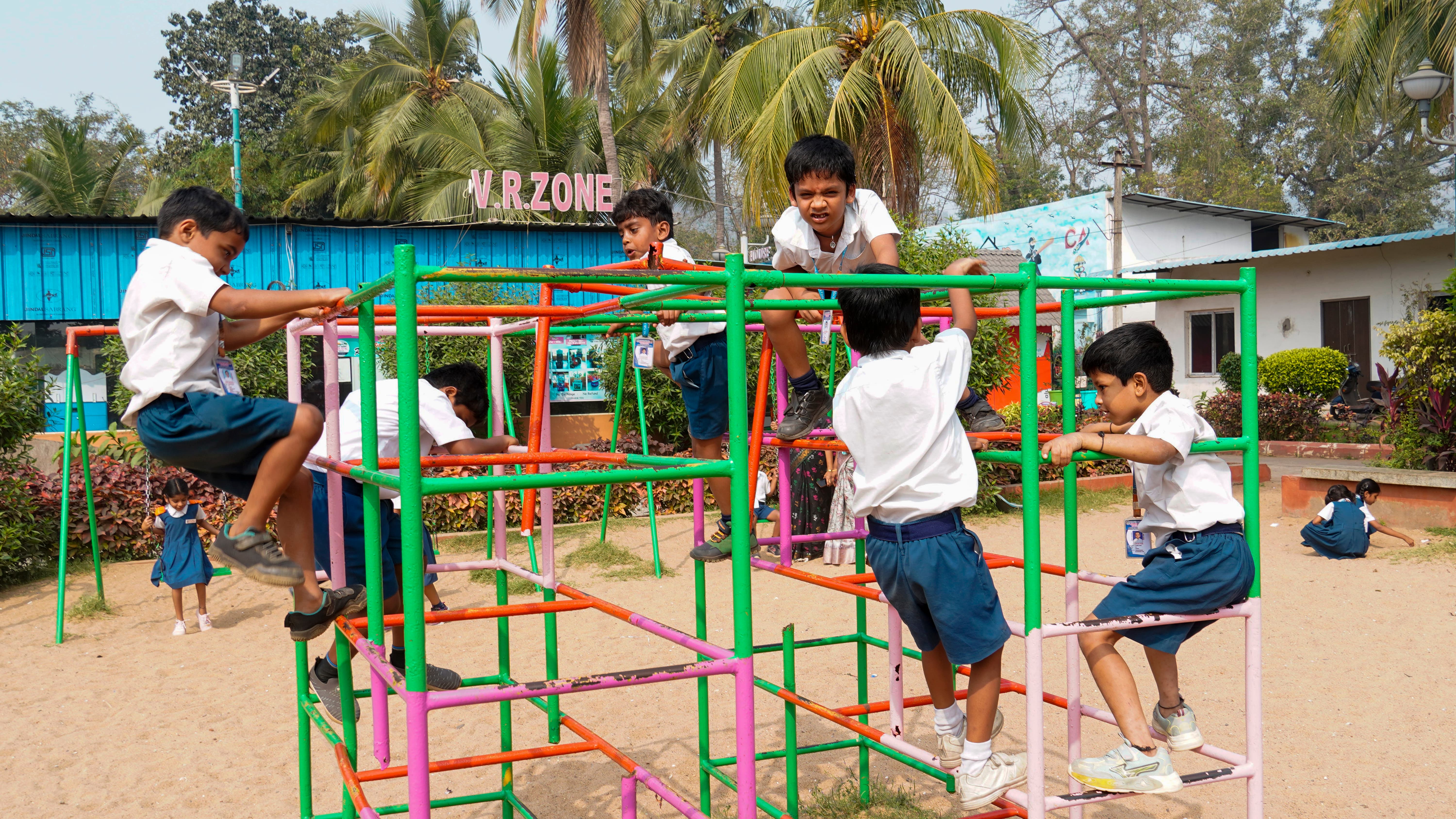Veeramachaneni Paddayya Siddhartha Public School-Vijayawada
